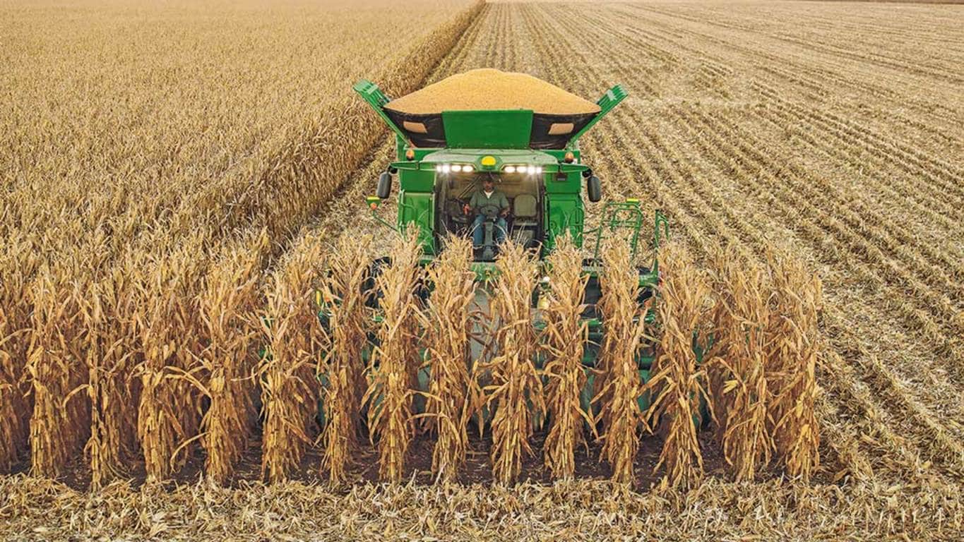 S780 Combine | Grain Harvesting | John Deere US